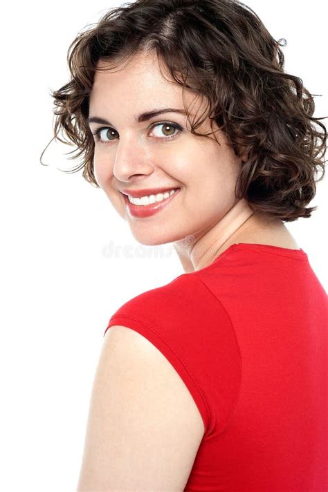 Se Ora Joven Que Se Ala Y Que Mira Hacia Arriba Foto De Archivo Imagen De Profesional Modelo