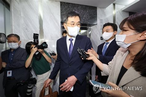 [1보] 특검 故이예람 사건 부실 수사 공군 전익수 실장 소환 나무뉴스