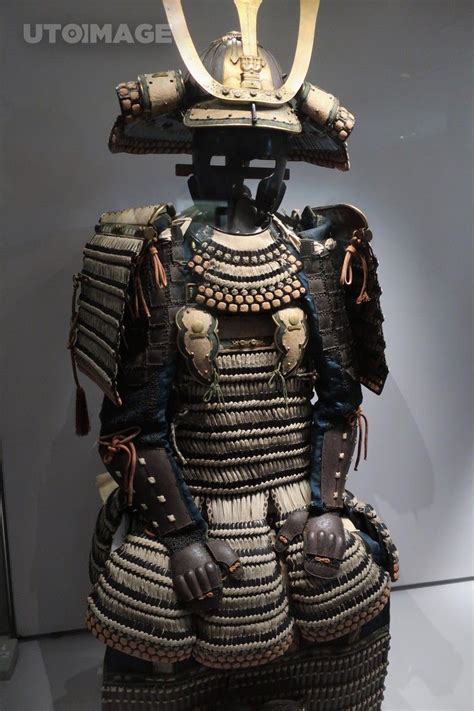 일본 전통 갑옷과 투구 Yanggiri 사진 일본 갑옷 투구 에도 전투 전쟁 방어 보호 장구 전통 오브젝트 배경 사무라이 갑옷 투구 갑옷