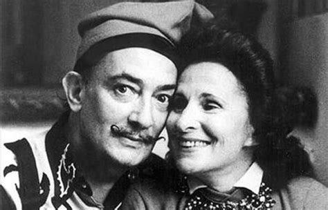 Распутная муза гения Гала Дали и ее любовные многоугольники Vitas1917 — Livejournal