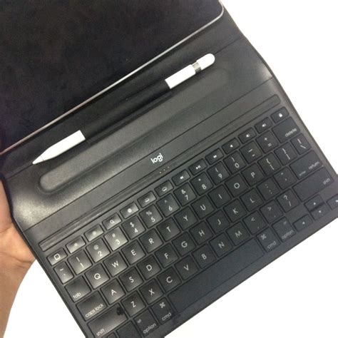 Logitech Create Backlit Keyboard Case Mobile Phones And Gadgets Mobile And Gadget Accessories