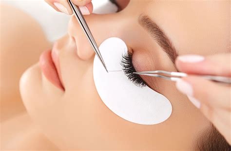 Do You Need An Esthetician License To Do Eyelash Extensions In