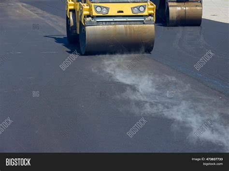 During Vibratory Road Image And Photo Free Trial Bigstock