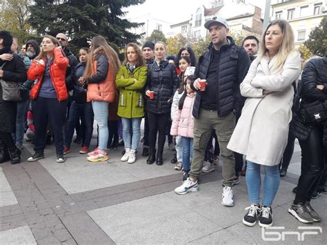 Родители ще проведат „Външна класна стая“ утре в Бургас Общество