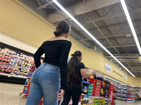 Petite Sexy Girl In Pink Suit 1 Spandex Leggings And Yoga Pants Forum