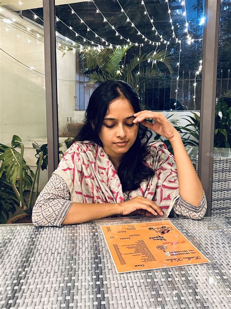 5 வருஷமாக வாய்ப்பில்லாமல் கிராமத்தில் செட்டிலான நடிகை ஸ்ரீதிவ்யா இப்போது எப்படி இருக்காங்க