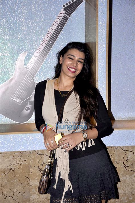 Mink Brar Images HD Wallpapers And Photos Bollywood Hungama