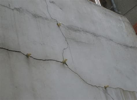 철근콘크리트 균열 원인과 대책 균열 보수