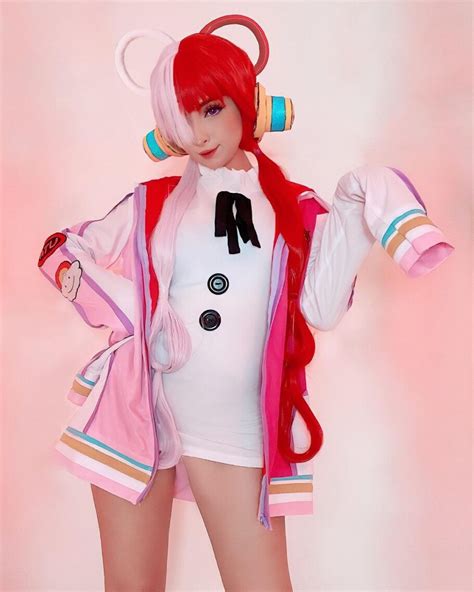 Fã De One Piece Viraliza Com Um Lindo Cosplay Da Uta Critical Hits