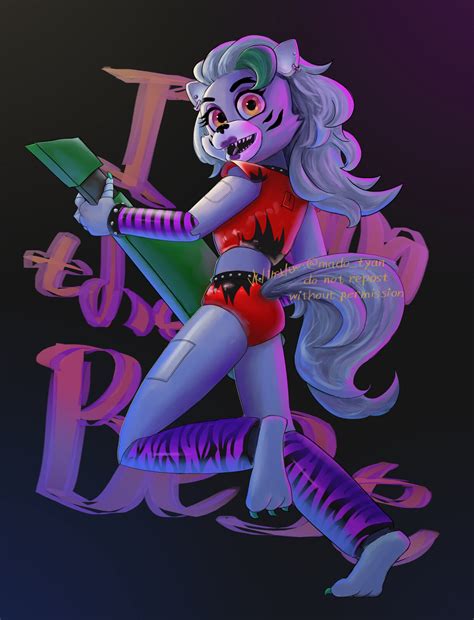 Mado Tyan Roxanne Wolf