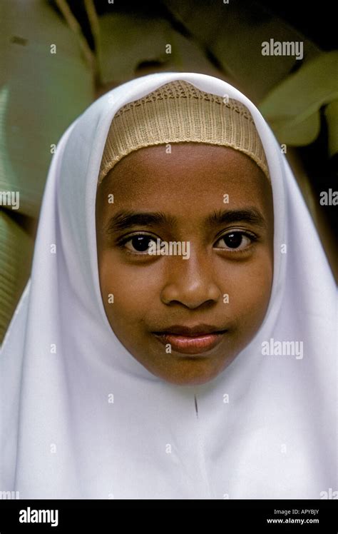 Malay Girls Random Face