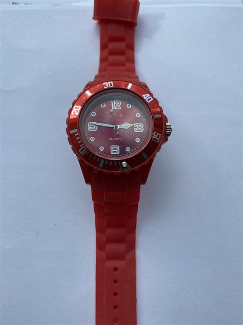 Годинник — ціна 150 грн у каталозі Годинники Купити аксесуари за доступною ціною на Шафі