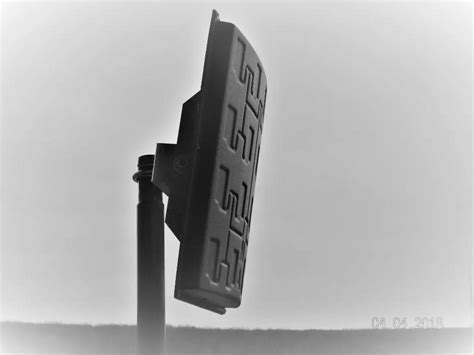 Powerful Broadband Patch Antenna Antennas For Mobile Communications