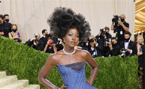 Lupita Nyongo Completely Shaved Her Hair And She Looks Cute Fpn