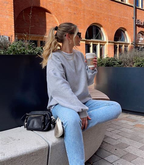15 Stunning College Outfits You Need To Recreate The Fashionable One