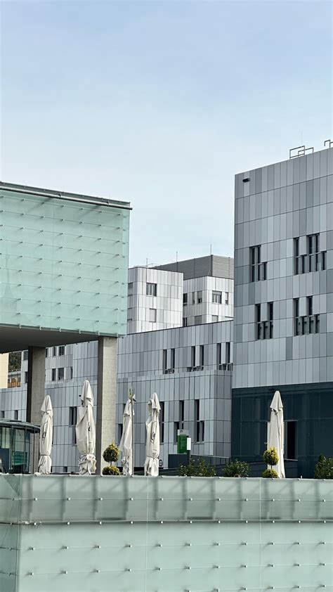 Будущий медик в Австрии👩🏼‍⚕️ подготовка к Medat Мечтаешь о таком же 😍 Тогда скорее забирай