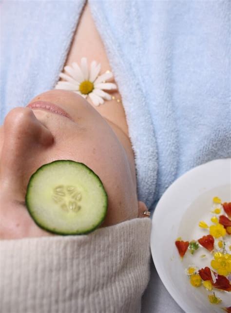 Everything You Need To Know About Facial Rejuvenation Acupuncture
