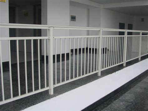锌钢阳台护栏 锌钢阳台护栏 产品展示 长春市天顺装饰工程有限公司