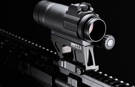 Unity Tactical FAST Aimpoint COMP Series Mount Kiinnitysjalat punapistetähtäimille