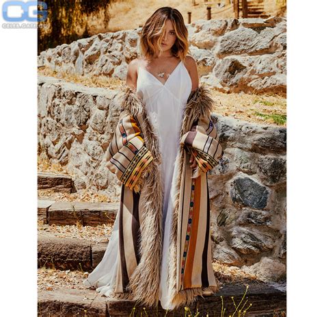 Ashley Tisdale Nude Pictures Onlyfans Leaks Playboy Photos Sex Scene Uncensored