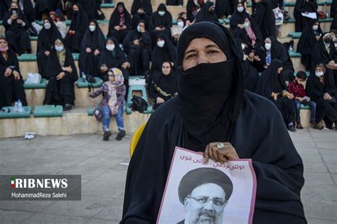 دیدار حجت الاسلام سید ابراهیم رئیسی با مردم اهواز در ورزشگاه تختی عکس خبرگزاری صدا و سیما