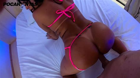 Pocahontasbr Rolling On The Cock Of The Guy Who Eats Her So Much Cnn Amador