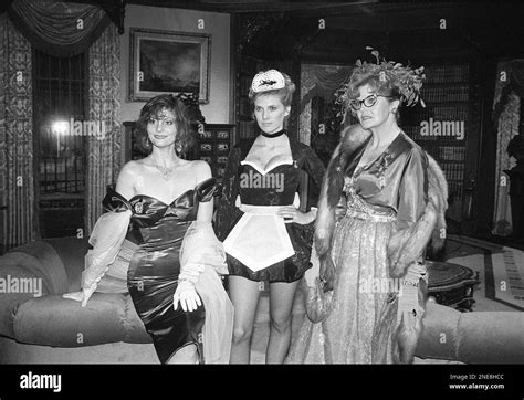 Lesley Ann Warren Colleen Camp And Eileen Brennan Stand On The Set Of