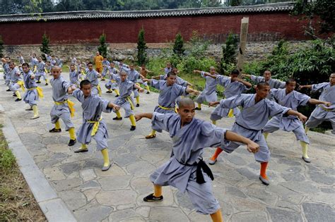 中国嵩山少林寺武僧团图册 360百科