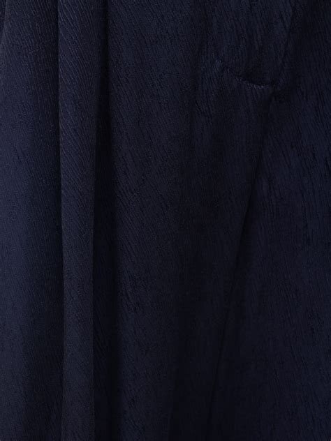 Брюки свободного кроя с защипами на талии Lichi Online Fashion Store