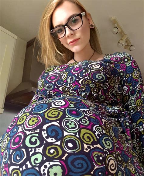 Pregnant Girl 504 By Jessicameyrodonskay On Deviantart