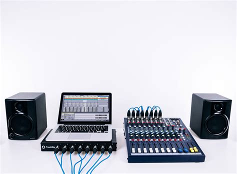 Setting Up Track Rig With Ableton Live Loop Community Blog