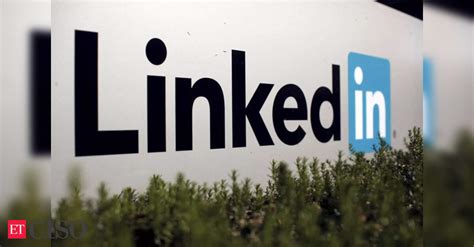 Hackers Exploiting Linkedins Chat Job Posting Tools To Steal Users Data Etciso