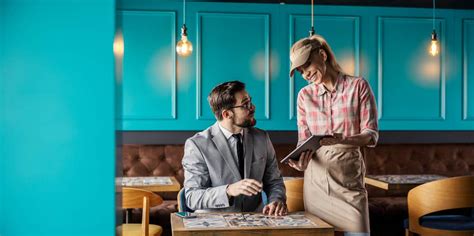 Server Gets In Trouble With Boss Because She Cant Afford Food Yourtango