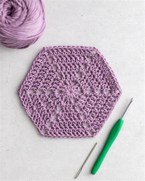 How To Crochet A Hexagon Easy Beginner Tutorial Sarah Maker