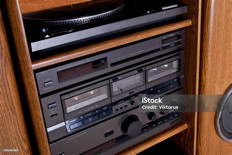 Vintage Stereo Components Gear Tower Including Turntable Tuner