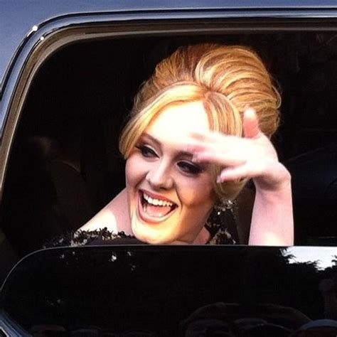 Adele Waves Adele Adele Love Singer