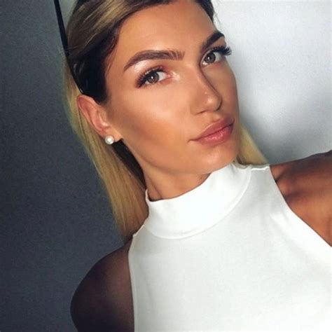 Giuliana Farfalla Transgender Tv Sternchen Galade