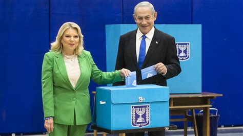 Israel Election Netanyahu Eyes Comeback As Voters Go To Polls In Fifth
