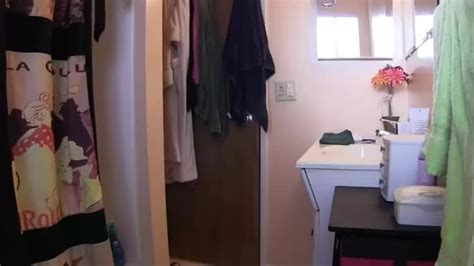 Mom Walks In On Son Masturbating Scrolller
