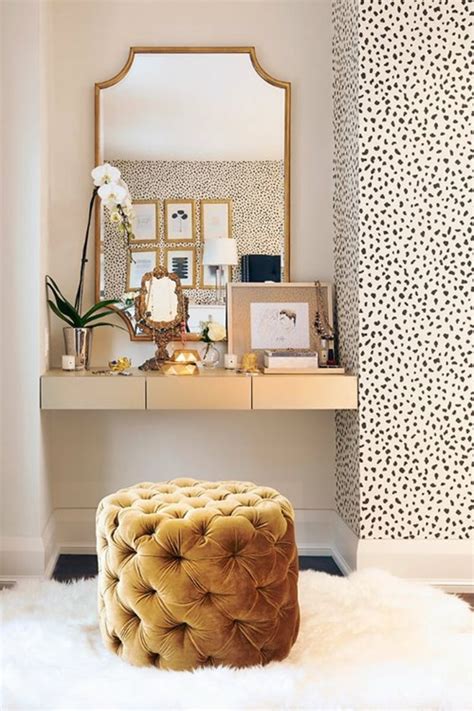 25 แบบโต๊ะแต่งหน้าบิวท์อินสวยๆ ใช้พื้นที่คุ้ม Ladyissue เว็บรีวิว