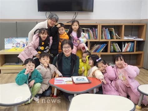 충남도청양교육지원청청양도서관 할머니 책 읽어주셔서 감사합니다 e지역news