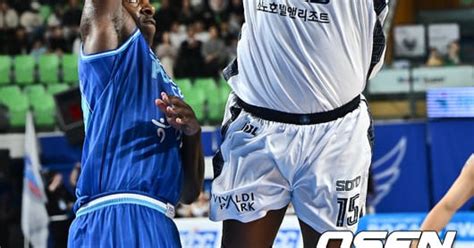 사진 윌리엄스 찬스에 강하다