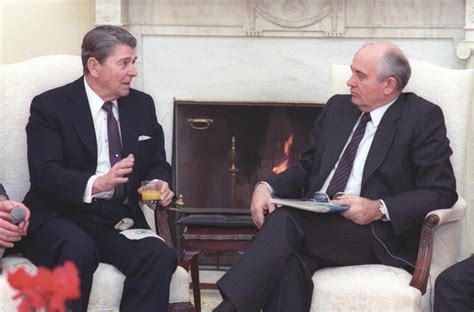 The War Lovers Again What The Foreign Policy Advisers Of