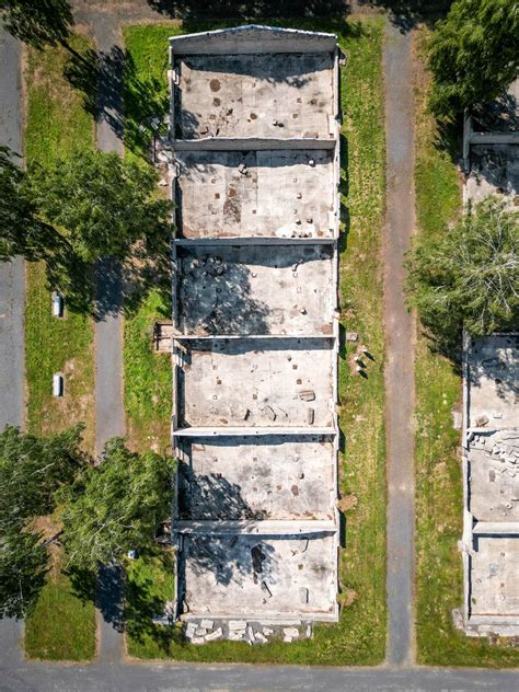 Obóz Pracy W Łambinowicach świadectwo Wojennych Tragedii