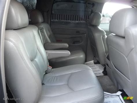 Graydark Charcoal Interior 2006 Chevrolet Suburban Ltz 1500 4x4 Photo