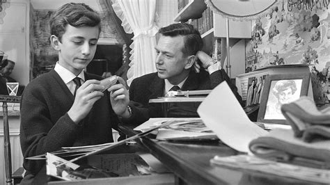 Skådespelaren Och Artisten Mats Olin är Död Svt Nyheter