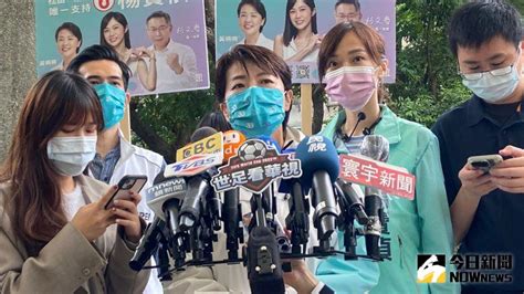 陳時中遭抹黑鹹豬手 黃珊珊：活生生的藍綠惡鬥實境秀 政治快訊 要聞 Nownews今日新聞