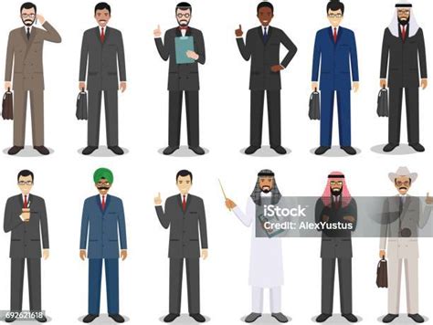 비즈니스 팀과 팀워크 개념입니다 흰색 바탕에 플랫 스타일에 다른 위치에 서의 상세한 그림의 집합입니다 다양 한 국적과 드레스 스타일 벡터 일러스트 레이 션 다양성에 대한