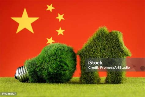 녹색 에코 전구 에코 하우스 아이콘 및 중국 국기 재생 가능 에너지 전기 가격 가정의 에너지 절약 0명에 대한 스톡 사진 및 기타 이미지 Istock