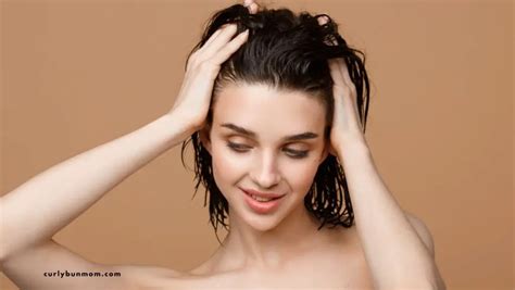 13 Curl Activators That Will Make Your Waves And Curls Pop Curly Bun Mom